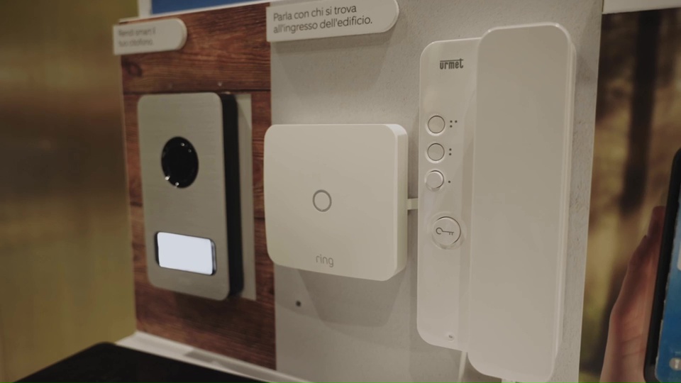 Ecco il nuovo Ring Intercom di Amazon: il citofono di casa è sempre più ...