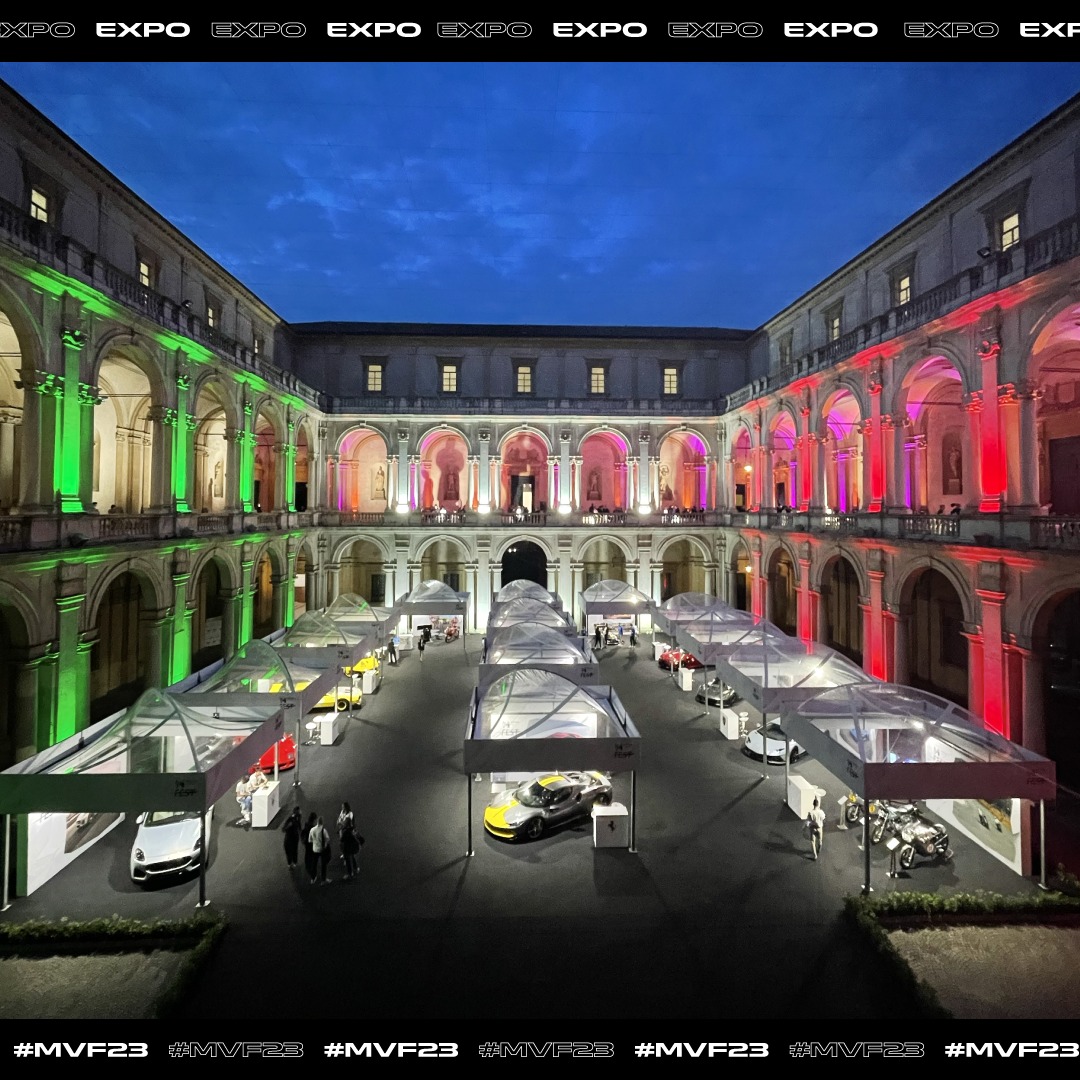 Motor Valley Fest Modena: il palcoscenico nel cortile dell'Accademia ...