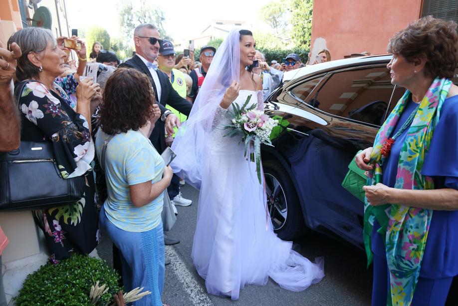 Luisa Corna e Stefano Giovino: le foto del matrimonio | Corriere.it