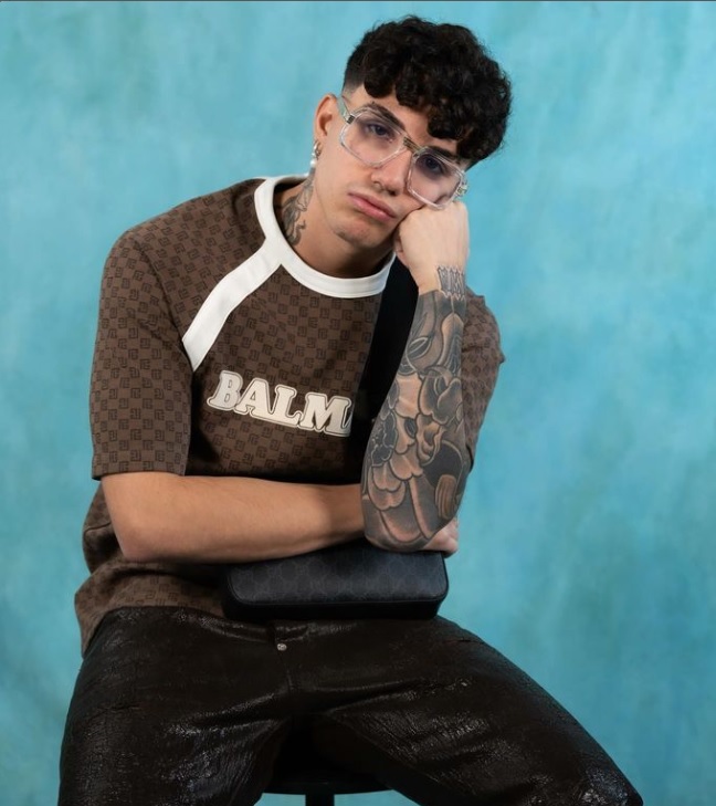 Niky Savage, chi è il trapper: le canzoni sessiste e le offese alle ...