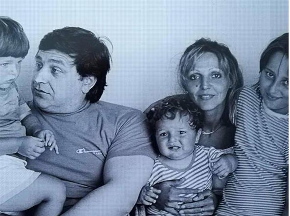 Pierangelo Bertoli: scoprì Ligabue, lo spot del 1989 con cui vinse il ...