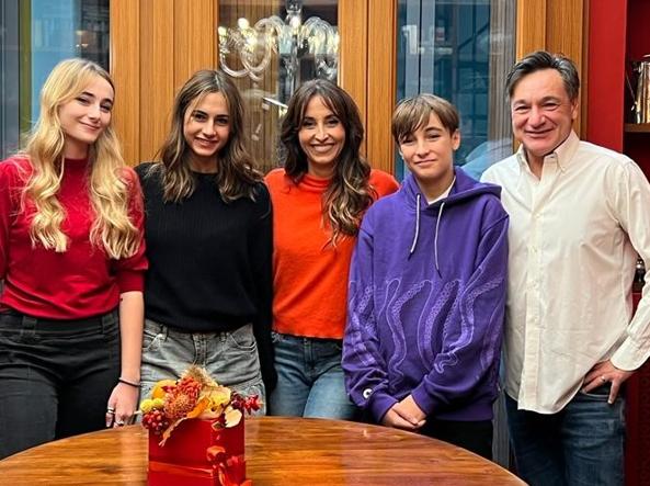 Benedetta Parodi compie 53 anni: gli inizi a «Studio Aperto», il ...