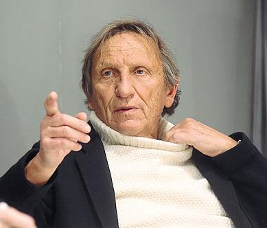 Stefano Bonaga: «Ho una fidanzata di 30 anni ma sono troppo depresso ...