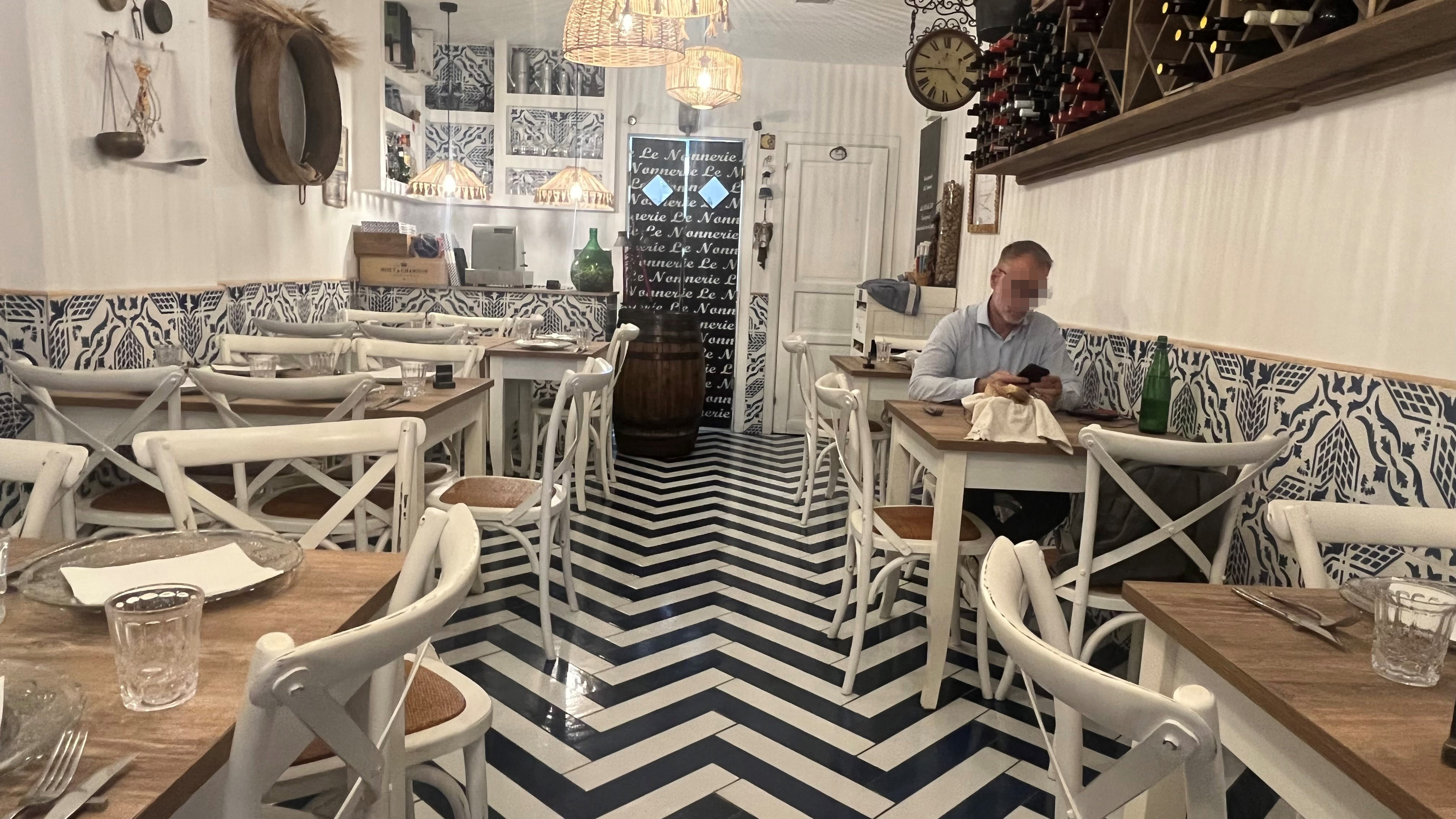 «Le Nonnerie», bella sorpresa al Rione Alto. Pesce fresco del giorno ...