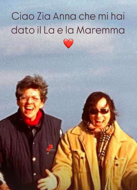 L'addio di Gianna Nannini all'amata zia: «Ciao zia Anna, che mi hai ... L'addio di Gianna Nannini all'amata zia: «Ciao zia Anna, che mi hai ...