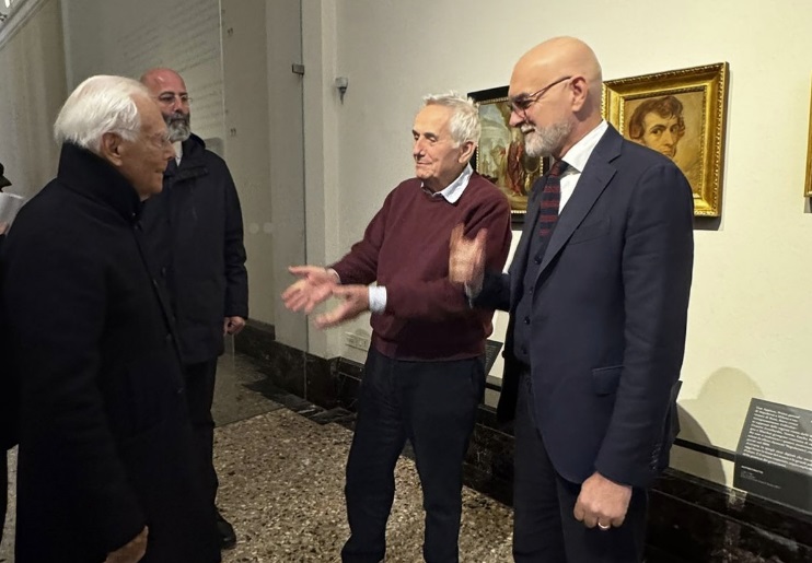Giorgio Armani in visita alla Pinacoteca di Brera di Milano (e incontra Marco Bellocchio): le ...