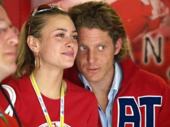 Martina Stella ha 40 anni: flirt, fidanzati, una matrimonio, la ...