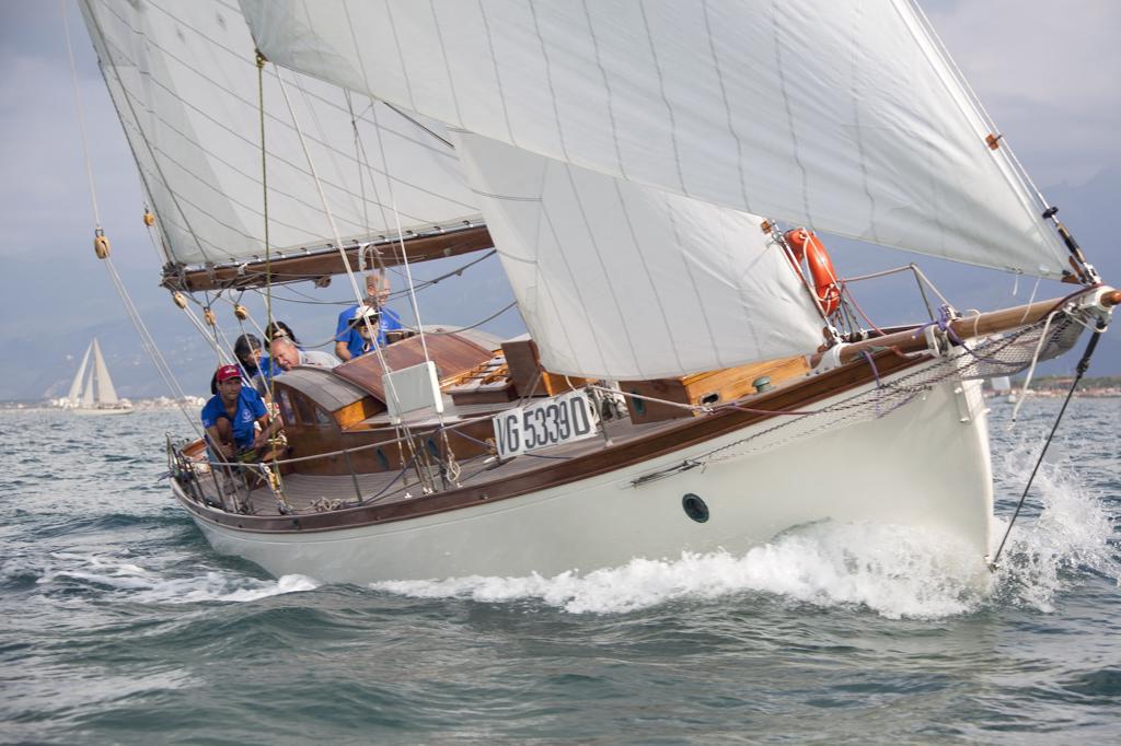 Barche d’epoca in vendita, quali sono le più affascinanti alla portata ...