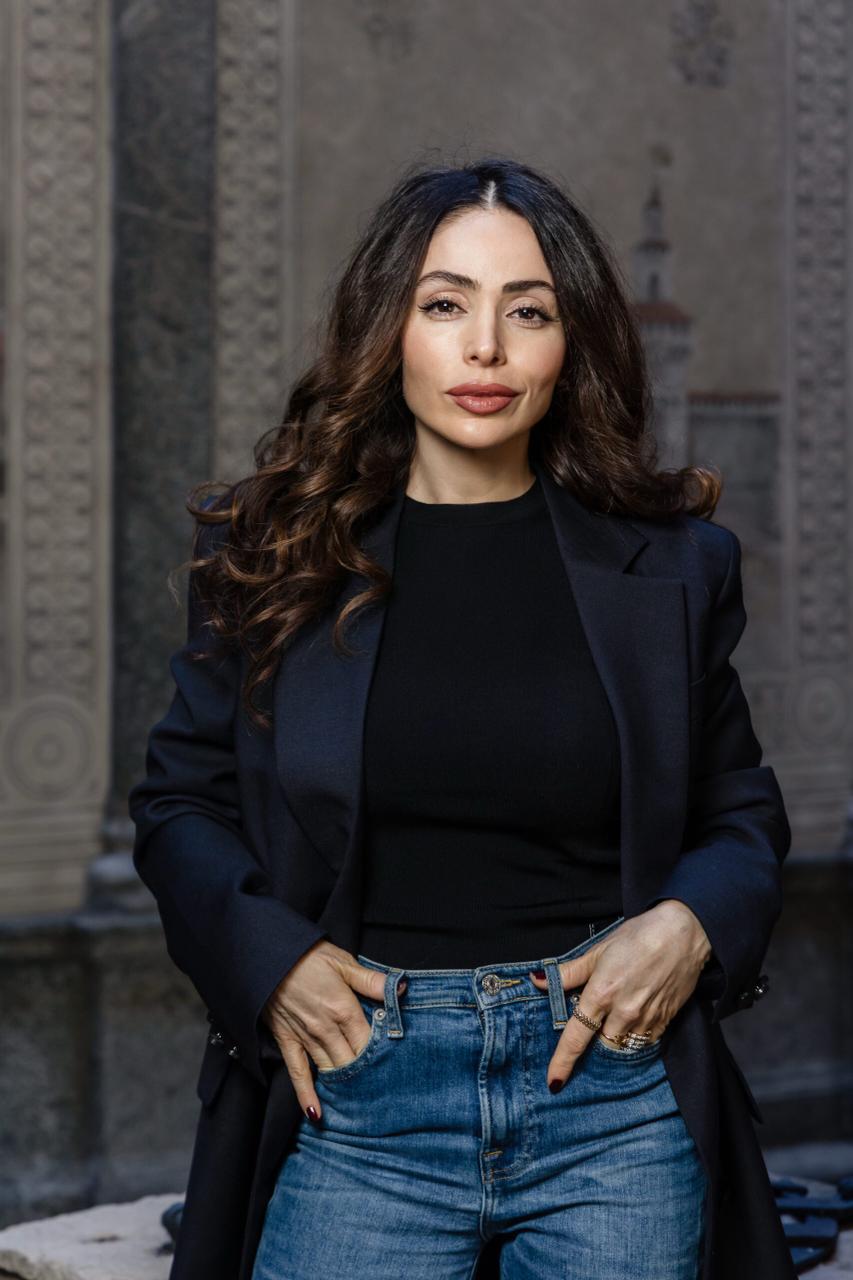 Leila Pasar, chi è la regina delle sopracciglia. «Non sfoltirle e mai ...