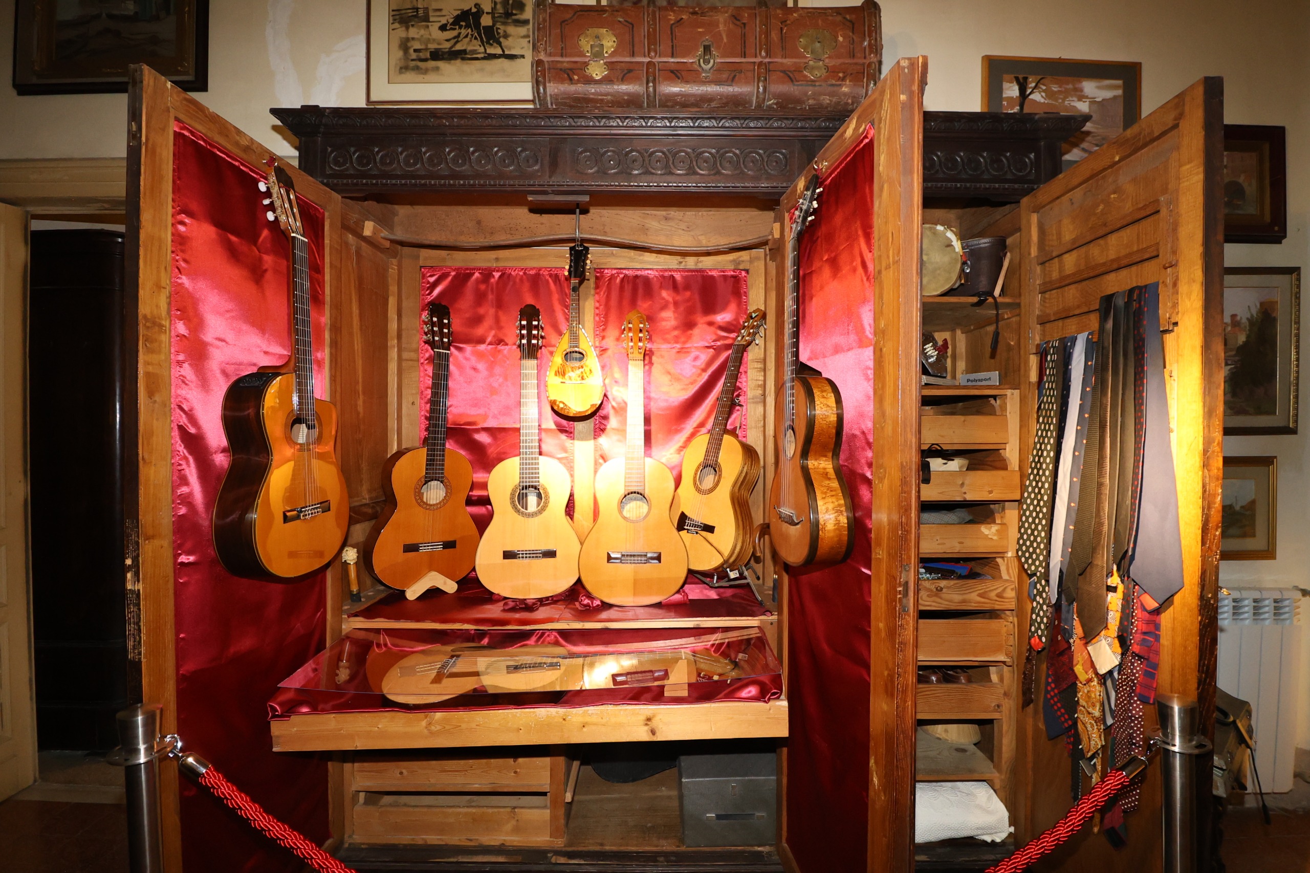 A Napoli apre la Casa Museo di Roberto Murolo | Corriere.it