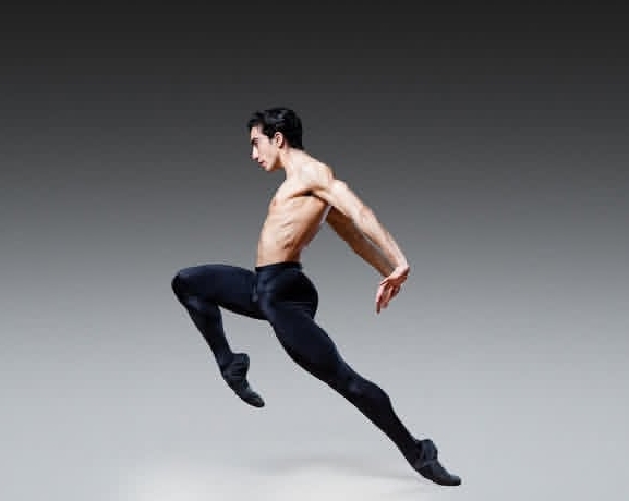 Amici, il ballerino pugliese Francesco Fasano approda in finale. «Con la danza arrivo al cuore ...