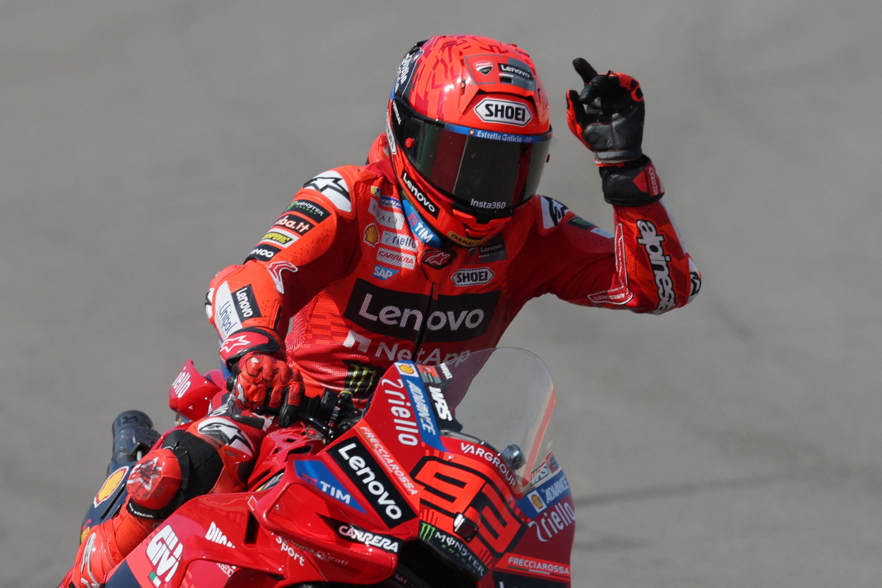 MotoGp Aragon, la Sprint race in diretta. Marc Marquez vince davanti ad Alex e ad Aldeguer ...