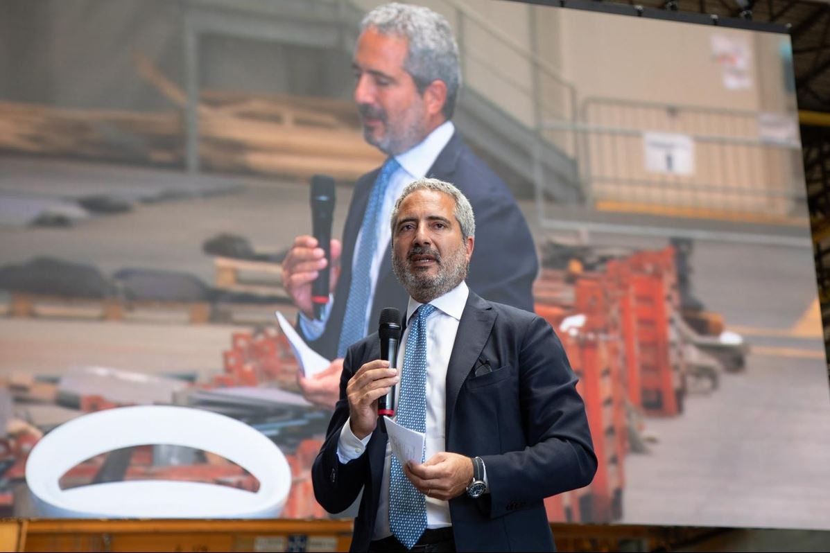 La portaerei Garibaldi ceduta all’Indonesia (che investe 450 milioni ...