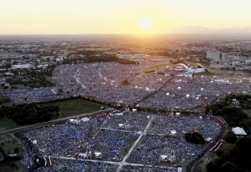 Giubileo dei Giovani 2025, la diretta | Un milione alla messa del Papa ...