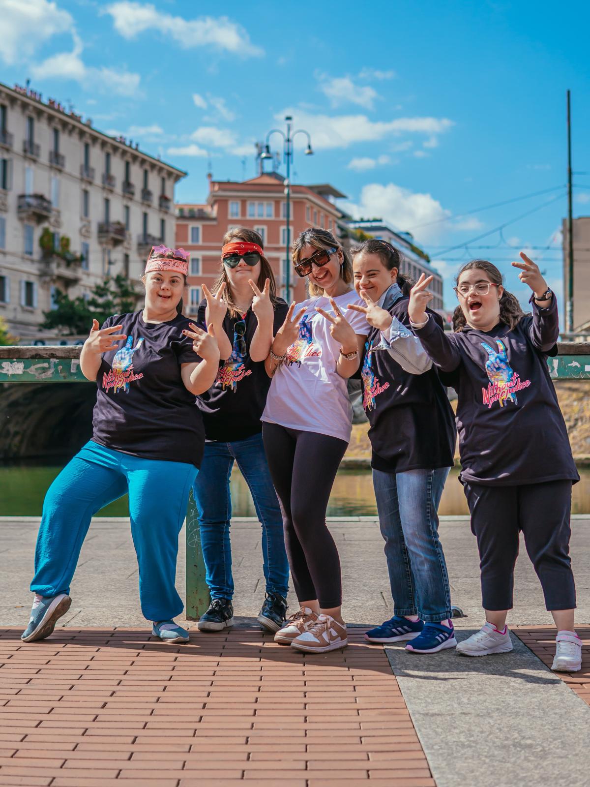 Milano Golden Fashion, la sfilata dei ragazzi con sindrome di Down: «La ...