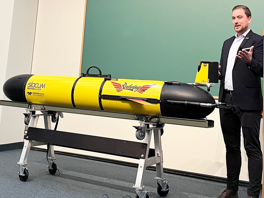 Come funziona un aliante subacqueo, il sottomarino senza motore che ...