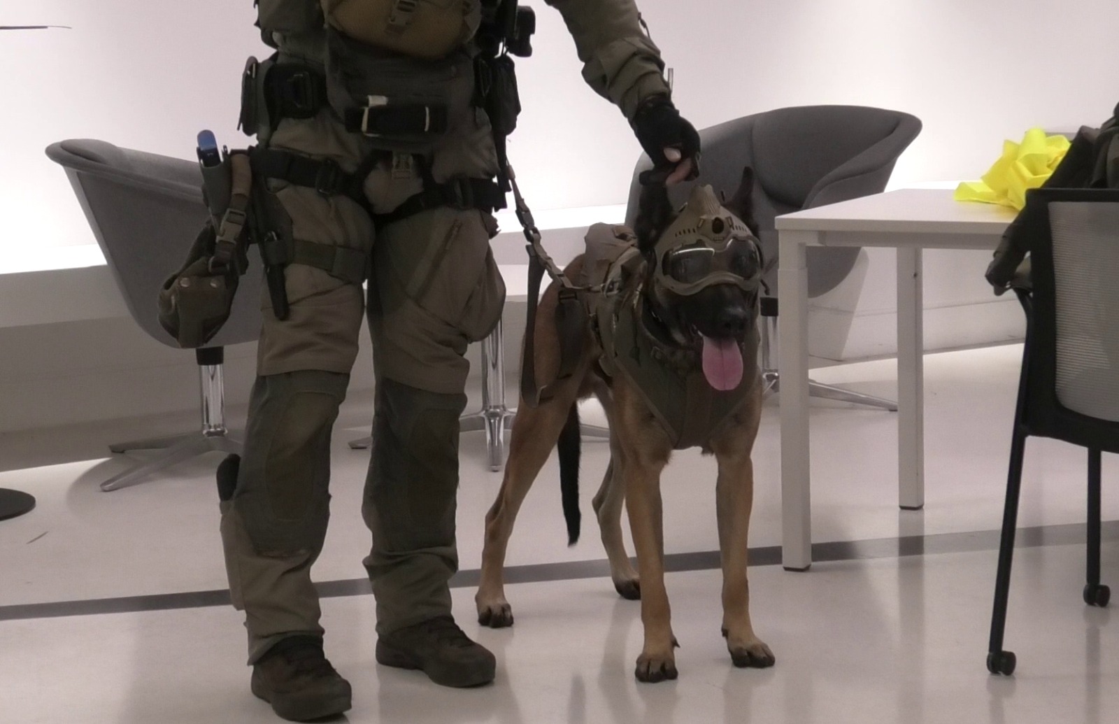 Prove di attentato alla Torre Generali di Citylife: terroristi, ostaggi ...