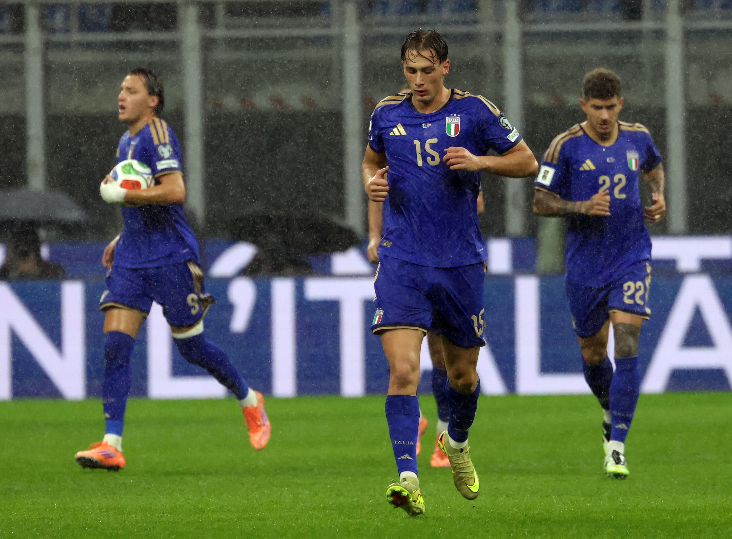 Pagelle Italia-Norvegia: Di Lorenzo in apnea 5, Frattesi non combina ...